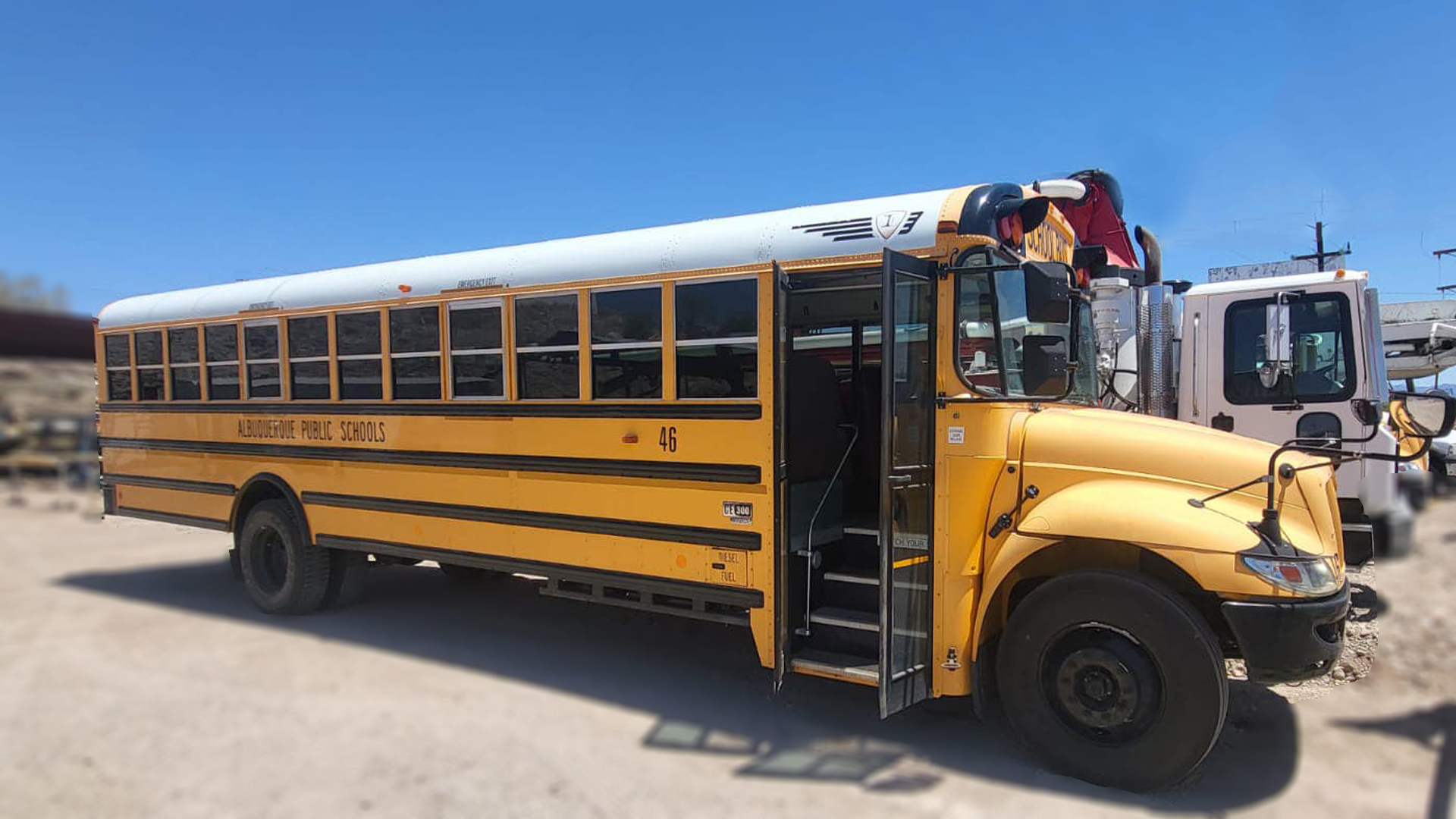 Autobus – Lucano Maquinaria en México